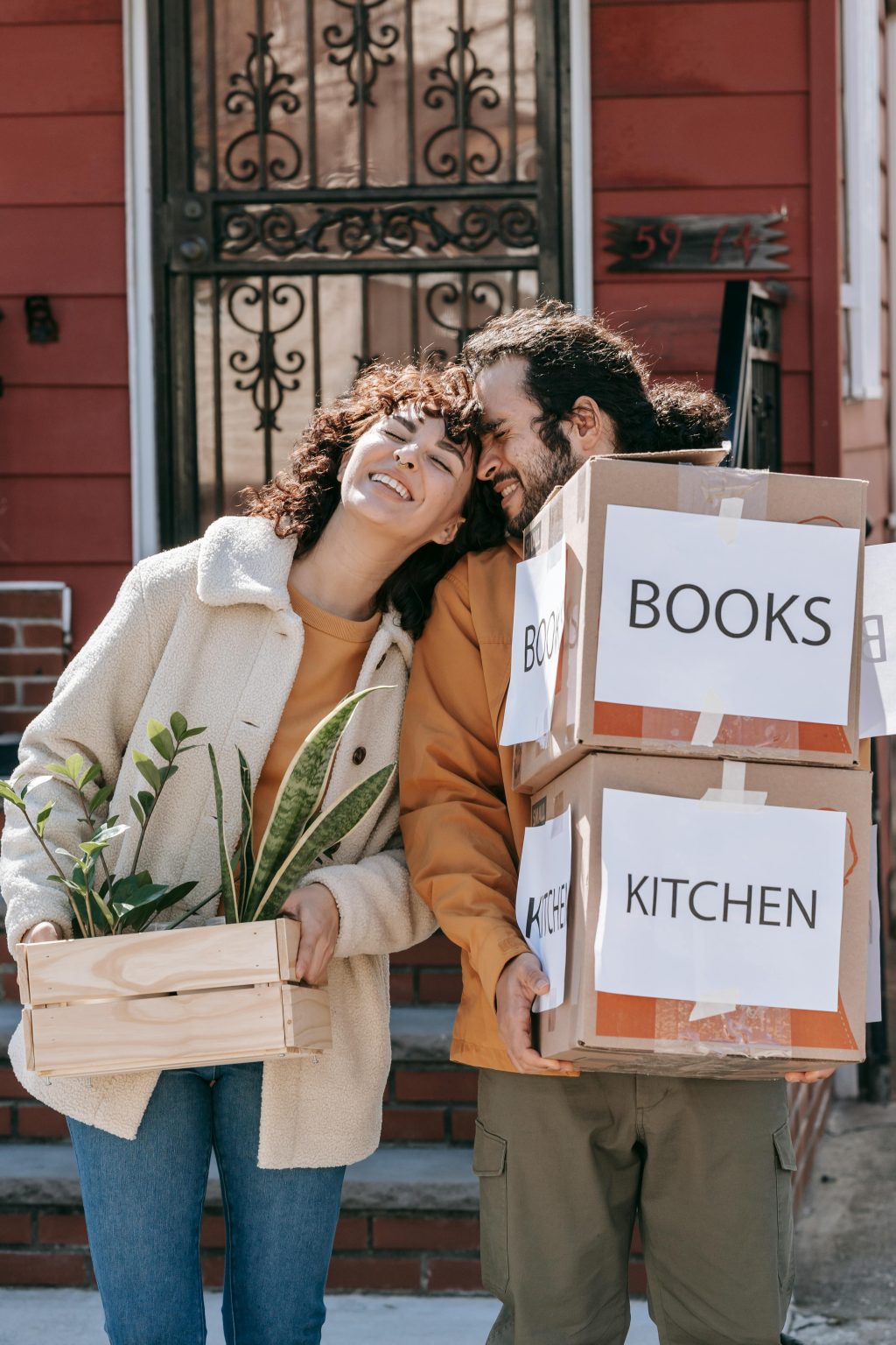 Your Guide to Moving Out of Your Dorm Room Like a Pro - Dorm Life ...